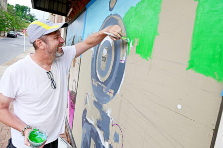 Artists begin painting murals at Gable’s building in downtown Altoona ...